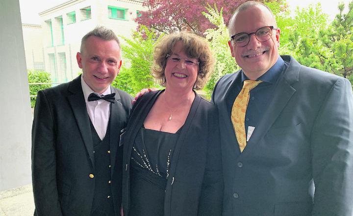 Verabschiedet, um zu bleiben